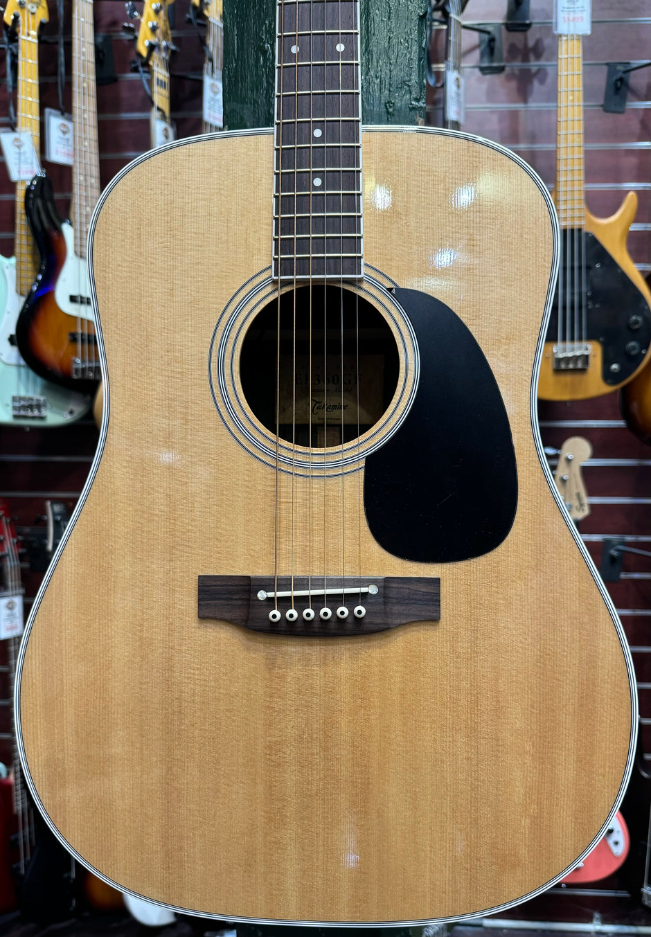 Browse Steel Strings Acoustic Guitars | Guitar Brothers